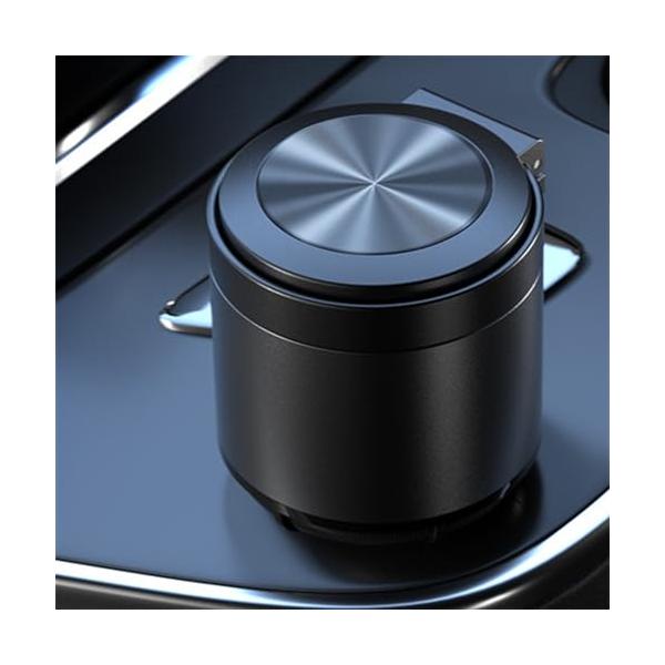 クールなLEDライト 蓋を開けるとLEDライトが点灯し、特に夜間は美しく実用的です。LED照明により夜間視力が向上し、完全な暗闇でも使いやすくなります。 取り外し可能なインナーライナー 蓋と灰皿本体は別々のデザインを採用し、上部または下部が...