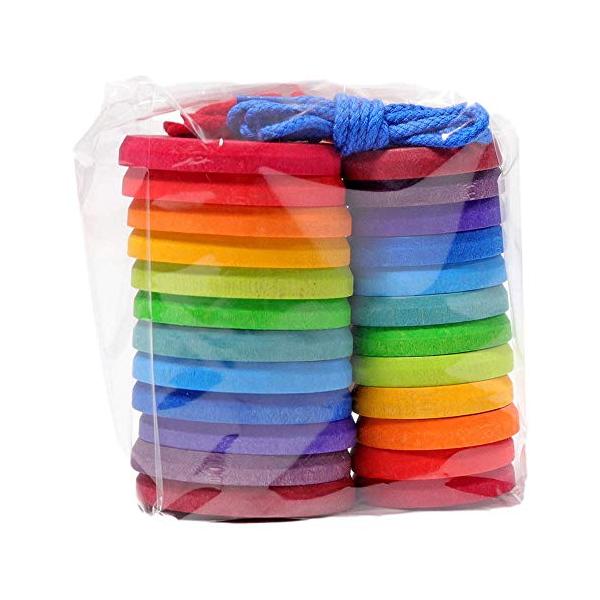 Size：直径4.5*0.7cm　直径6*0.7cm内容：12色/24個入　紐2本素材：天然木　無毒性塗装仕上げメーカー：ドイツ GRIMM'S/グリムス 原産国：ドイツ製対象年齢：3歳/4歳/5歳/6歳* ヨーロッパ安全基準CE取得おもち...