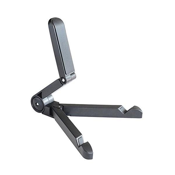 三脚タイプだから、安定感があります。安定感があるので、iPad利用時に、Bluetoothのキーボードを併用し、何処でもコンパクトにオフィスの出来上がります。7*１１インチiPadやタブレットPC、スマートフォンなどに対応する折り畳み式スタ...