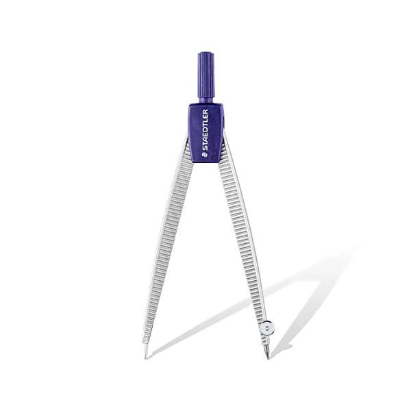 先端を鋭利にしていない安全針を採用することにより、お子さまの怪我を予防します。製図用品のトップブランドが作る高いデザイン性と実用性を兼ね備えたスクールコンパスです。定規付きのケース入り。携帯性に優れ、ペンケースが無くてもこれ一つあればOK!...