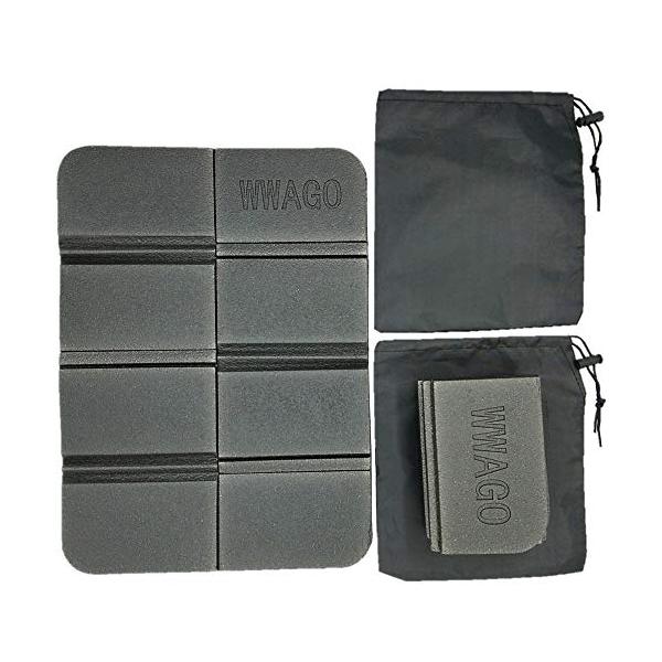 黒色の２枚セット ８つに折りたためる、コンパクトで超軽量マットです。サウナマットに最適  収納袋付き ですので、持ち運びがとても便利。黒い収納袋２枚付。撥水性、防湿性、断熱性、クッション性に優れていますので、濡れた場所や熱い場所、冷たい場所...