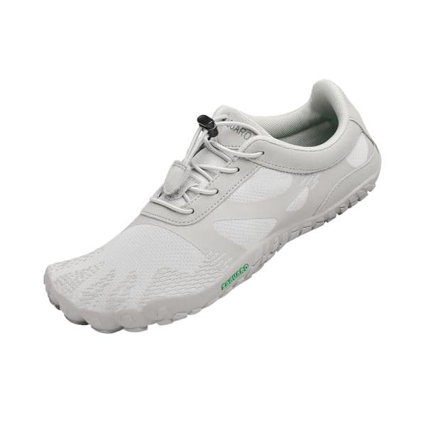 超軽量：一つ靴の重さはわずか136gで、高さが8cm 22.5cm です。簡単にバッグの中に入れることができます 靴のつま先部分を広めて設計しており、グリップ力がアップします。伝統的なスニーカーのつま先と比べて、裸足ランニングシューズが、つ...