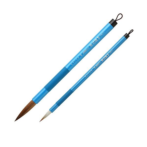 筆サイズ 太筆「創」:12.5径*241mm、小筆「智」:7.8径*208mm 創  穂先:中鋒49mm、軸径:4号(約12.5mm) 智  穂先:中鋒28mm、軸径:8号(約6.2mm) 筆主原毛  馬毛、羊毛、人造毛 用途 学校書写、書...