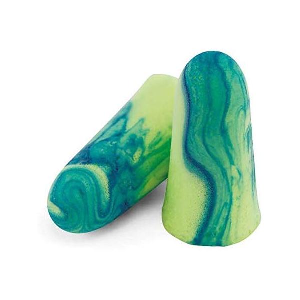 入数：10ペア色：グリーンマーブルNRR値(dB)：33保湿とうるおい感覚を持ち、装着性・快適性・遮音性能のすべてを重視した使い捨て耳栓です。ドラッグストア:衛生用品・ヘルスケア:耳のケア:耳栓