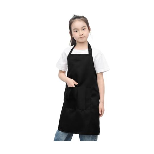 撥水加工＆シワになりにくい素材 子ども用エプロンは撥水加工済みで、水や汚れを弾きやすく、お手入れも簡単。シワになりにくい生地を使用しており、いつでもきれいな見た目を保てます。  大容量ポケット付き 大きめのポケットが付いており、ハンカチや文...