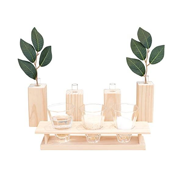 モダンデザインの神具8点セット  ひのき・ウォールナットの木材、ガラス容器をセットしたモダンデザインの神具セットです。 モダンデザインの神棚に合わせて、リビングやキッチンでも馴染むデザインです。 神棚にお神酒とお米・お塩・お水といった神饌(...