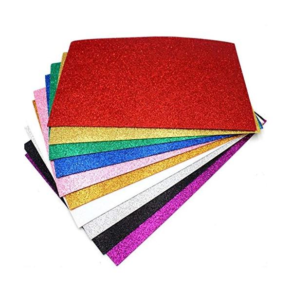 グリッターシート A4 30枚 10色  裏面シールあり  素敵な作品に キラキラなラメが綺麗なグリッターシートです。素材は柔軟なEVA製ですので、曲げたり加工も簡単にできます。また、厚さも1mmありますので立体感のある作品に仕上がります。...