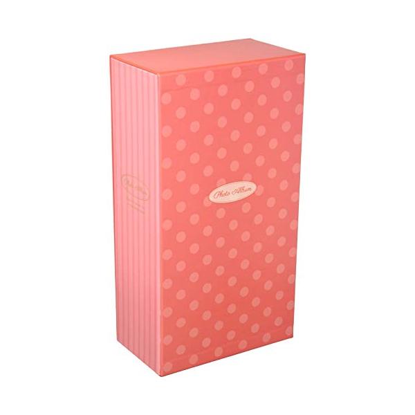 本体寸法：タテ300*ヨコ162*背巾88mmケース寸法：タテ305*ヨコ163*背巾97mm本体重量 スリップケース込 ：1,060g表紙：印刷ポリプロピレン貼表紙台紙：ポリプロピレン製L判3段ポケット3層エンボス白台紙84枚 写真収納枚...