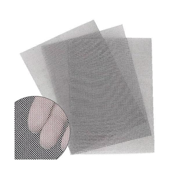 ステンレスメッシュ仕様 ：*サイズ：300*210mm、約A4サイズ。線径：0.4mm。網目1mm。　*素材：ステンレス　*パッケージ内容：20メッシュステンレス平織金網*3枚 高硬度・耐高温 高硬度の304ステンレス製で、金属メッシュの表...