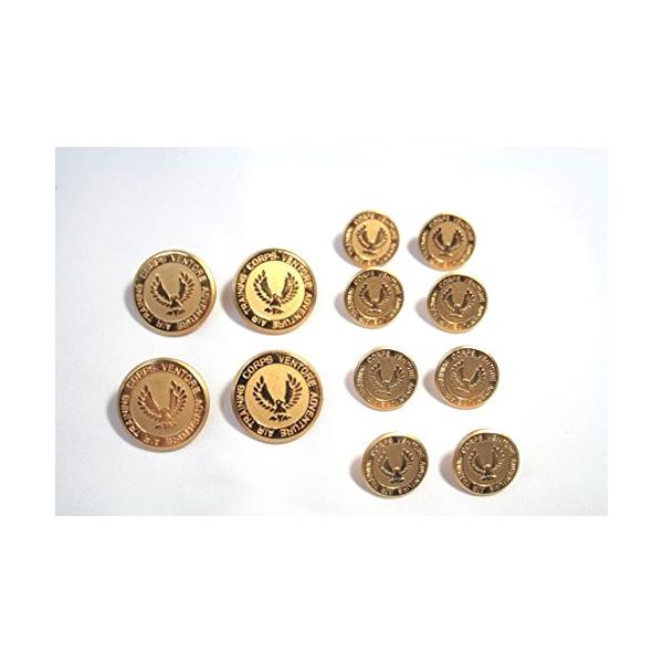 直径20mm4個と直径15mm8個スーツジャケットブレザー用セット前ボタン4個と袖用ボタン8個のセットです。スーツやジャケット、ブレザーのボタンとしてお使いいただけます。婦人服などのハンドメイドにもお使いいただけます。ホビー:手芸・画材:裁...