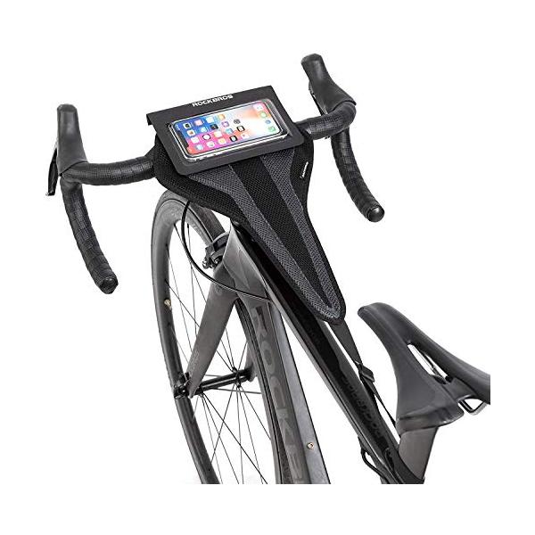 超吸汗 ROCKBROS汗防止カバーは超吸汗の生地を使用して、トレーニング中の滴る汗からフレームやハンドルの?びの発生を防止します。汗を効果的に吸い込み、自転車を保護します。 脚の動きを邪魔しない 室内自転車トレーニング用に向け設計されたの...