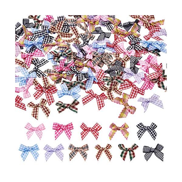 仕様 ：*サイズ：約長さ30〜38mm、幅35〜38mm、厚さ5〜6mm。*カラー：11色。*柄：チェック柄。*材質：ポリエステル。*数量：11色各10個、合計約110個入り。 特徴 ：リボンで作った蝶結びパーツは優雅で上品感を演出し、チェ...