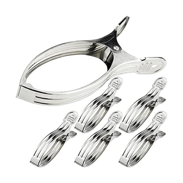 大口サイズの特大洗濯バサミ  分厚い布団もしっかり挟める洗濯ばさみです。洗濯量が多くても大丈夫 嬉しい大型ピンチハンガー6個セット。大きく開くので、布団ばさみとしてはもちろん、大型のぬいぐるみや厚みのあるクッションなども、干すことができます...