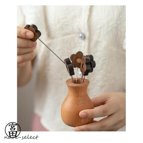 商品名:フルーツピック セット 5本入り 木製 ステンレス デザートフォーク 果物フォーク キッチン雑貨 プチギフト ミニフォーク 和菓子 スイエローツ                             商品説明:くだもの フルーツ ...