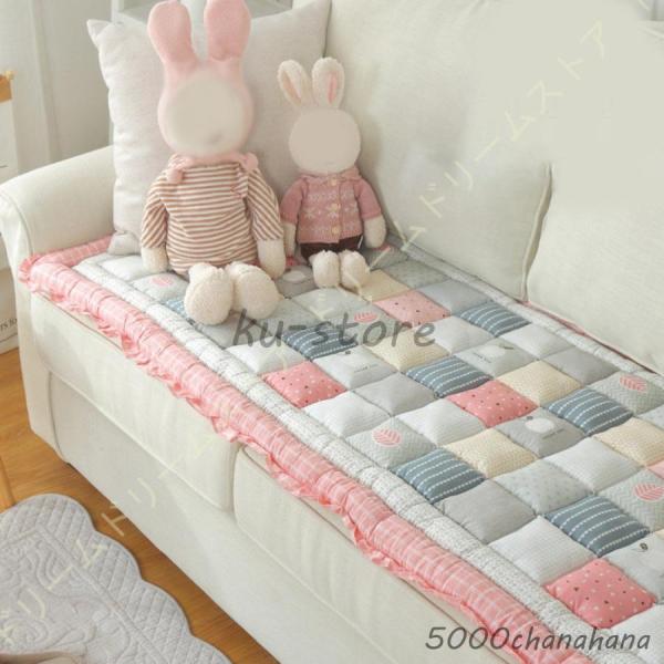 選択不可サイズカラー（1）の90*160cmブルーの60*180cmグリーンの70*210cmと90*160cmこちらのサイズは完売で選択不可でございますので予めご了承ください。▼模様替えにも便利なソファー用クッションマット。◇好きな色を敷...