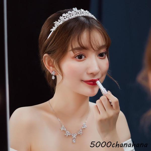 キーワード：花嫁 結婚式 二次会 ティアラ カチューシャ ヘッドドレス 髪飾り ヘアアクセサリー ウェディング小物 プリンセス 姫系 ジュエリー 安い ウェディング ウエディング ブライダル 発表会 演奏会 コンサート 音楽会 披露宴 パー...