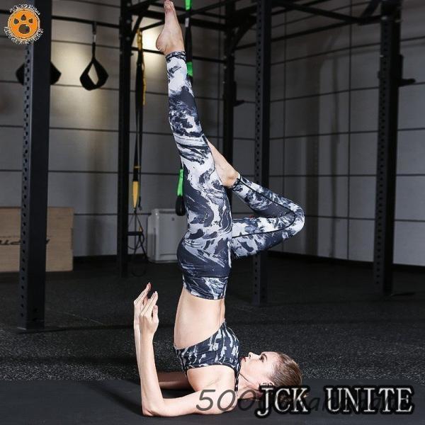 素材：ポリエステル90%+スパンデックス10%、サイズ：S、M、L、XL【関連キーワード】ヨガレギンス 花柄 ヨガレギンス新作 ヨガスパッツ 水陸両用 7分丈 ヨガウェア おしゃれ レディース ゆったり 体型カバー ズンバウェア新作 レディ...