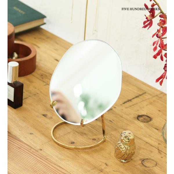 【商品名】 inbloom(インブルーム) ブラススタンドミラー Sサイズ【ブランド】Creer(クレエ)【商品仕様】size： ミラー 約w150×h150mmスタンド 約w95×d80×h100mm重量: 約120g素材: アクリル、ブ...