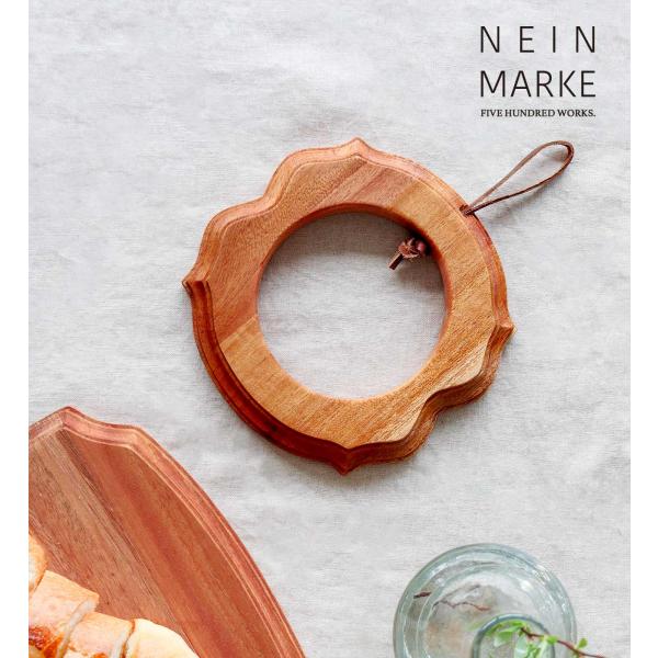 【商品名】NEIN MARKE(ナインマーケ)マホガニートリベット【ブランド】Creer(クレエ)【商品仕様】size：約 w150×d150×h18mm重量：約 95g素材：天然木(マホガニー)、レザー○オイル仕上げ(ホワイトミネラルオイ...