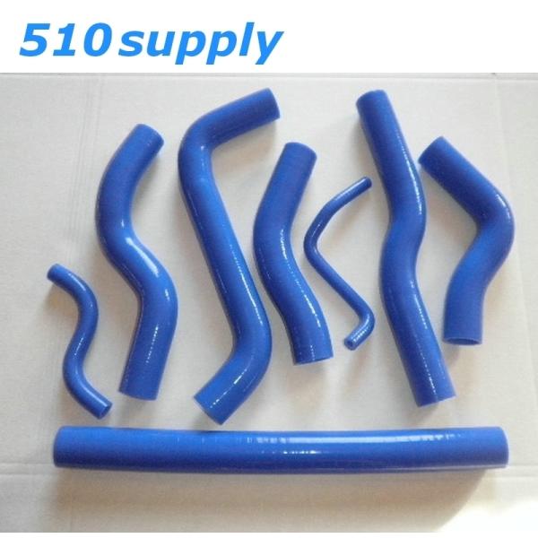 商品内容 　GPI製 　ラジエターホースセット特徴 　耐熱温度：-60F度〜500F度 　通常最大耐圧力：1,700kPa 　材質：高品質シリコン 　構造：3層構造 　厚さ：4.5mm 　カラー：ブルー 　ブランドロゴ入り 　※商品によって...