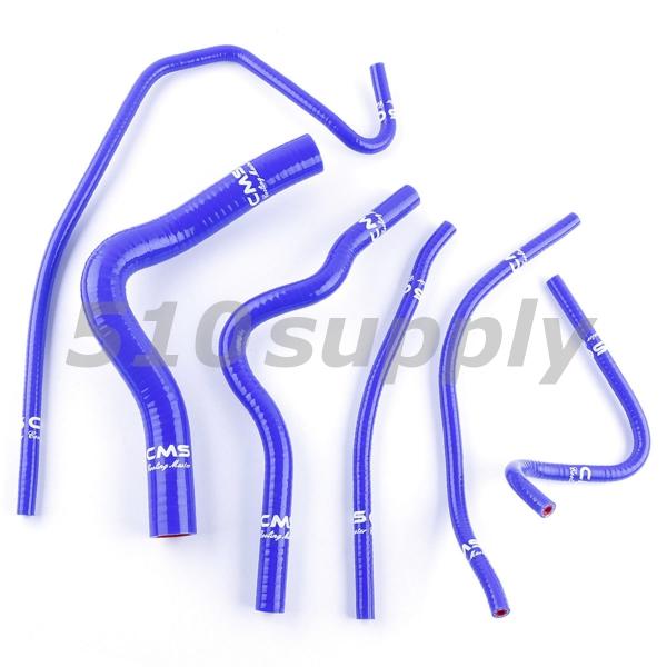 商品内容 　CMS製 　ラジエターホースセット特徴 　耐熱温度：-60F度〜500F度 　通常最大耐圧力：1,700kPa 　材質：高品質シリコン 　構造：3層構造 　厚さ：4.5mm 　カラー：ブルー 　ブランドロゴ入り 　※商品によって...