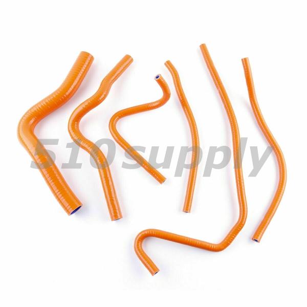 商品内容 　CMS製 　ラジエターホースセット特徴 　耐熱温度：-60F度〜500F度 　通常最大耐圧力：1,700kPa 　材質：高品質シリコン 　構造：3層構造 　厚さ：4.5mm 　カラー：オレンジ 　ブランドロゴ入り 　※商品によっ...