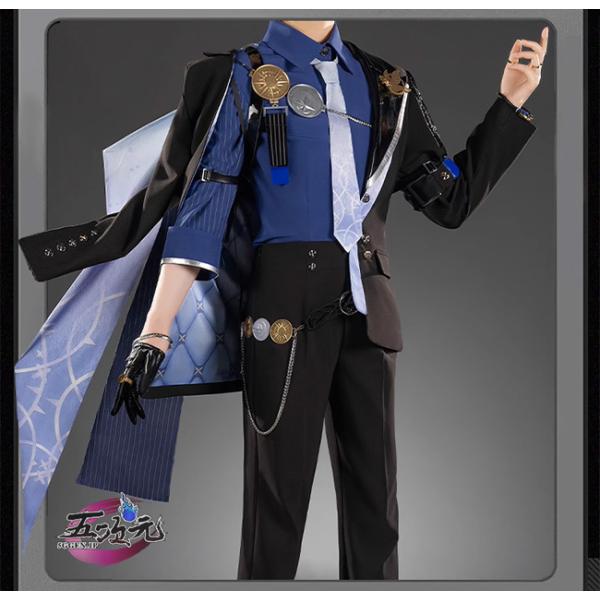 靴はより原作を忠実するため、男性用の靴作り、サイズ感になっています。女性が選ぶ際に、通常よりワンサイズ下を勧めます。※衣装はハンドメードのため、新品でも作成途中に細い汚れなどをつく可能性がありますので、それによる返品や交換は不可です。またサ...