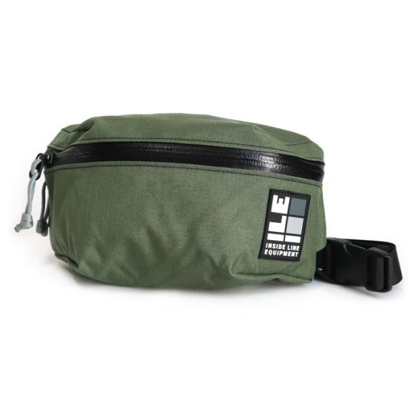 【発売日：2024年03月11日】“タフで機能的、そしてシンプル”に根差した、「INSIDE LINE EQUIPMENT（インサイド ライン エキップメント）」のバッグたち。ロングセラーモデルのひとつが《マイクロメッセンジャー》です。