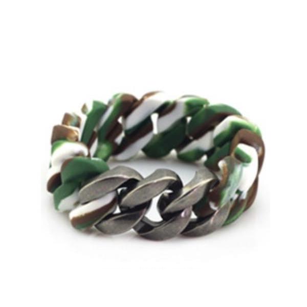 ☆カラー彡【迷彩】☆サイズ彡【フリーサイズ】☆商品説明彡大きな輪っかを繋げたキラリと光るブレスレットです＾＾☆彡存在感抜群のブレスレット＾＾☆彡是非、この機会にお買い上げ下さいませ＾＾☆彡☆注意事項彡※小物やインナー等をコーディネイト用に使...