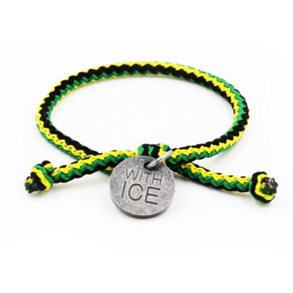 ☆カラー彡 【グリーン】☆商品説明彡タグ付きの紐アンクルです＾＾☆彡足に巻いてもカッコイイですよ＾＾☆彡ぜひこの機会にお買い上げ下さいませ＾＾☆彡☆注意事項彡※小物やインナー等をコーディネイト用に使うことがありますが、商品には含まれませんの...