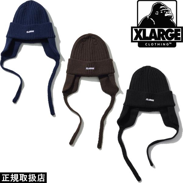 公式　XLARGE エクストララージ　正規取扱店耳当て付きのニットキャップ。耳当てを垂らしたり、頭の上で結いて着用するのも可能な２WAY仕様。フロントに刺繍で施したXLARGEロゴがポイント。ギフトやプレゼントにもオススメです。■　サイズ　...