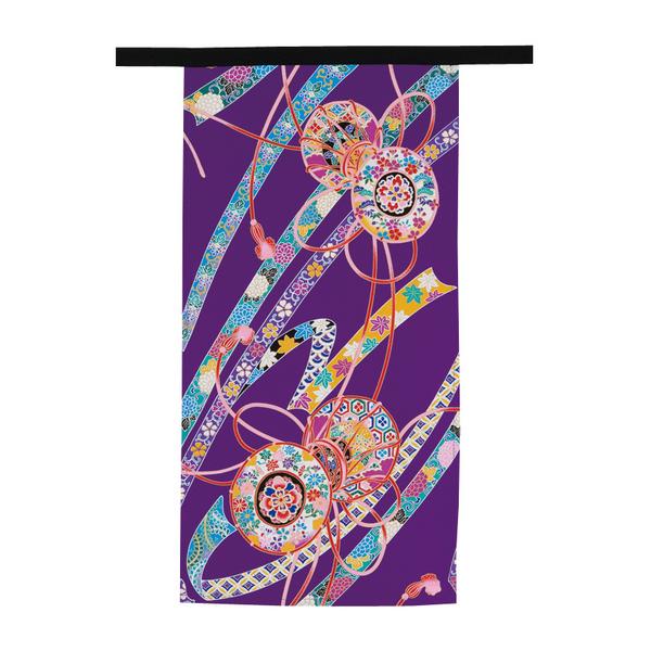 よさこい前掛の主素材：ポリエステル１００％前掛のサイズは：前掛巾約３８ｃｍ・前掛丈約７２ｃｍ(紐の部分含む)※１点１点柄の出方が異なります※※前掛以外の、インナー・よさこい衣装・鳴子・帯・パンツなどの小物はついておりません※※お客様がお使い...