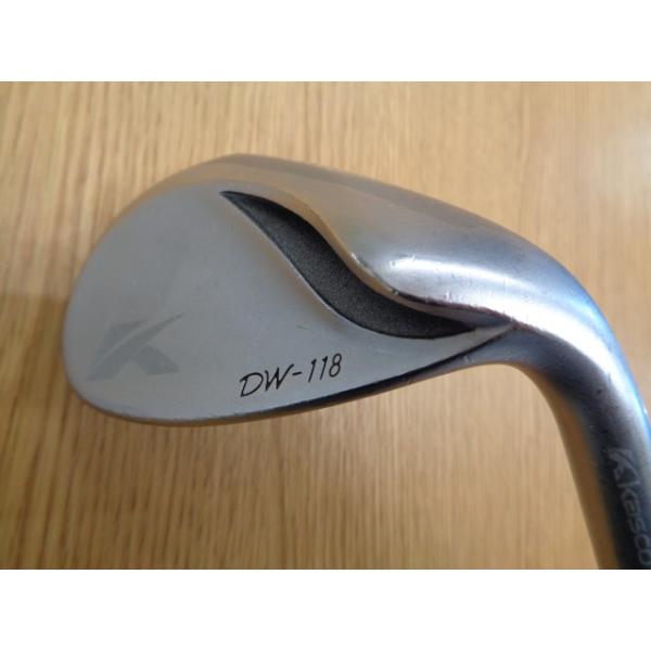 ■種別：ウェッジ　■メーカー：キャスコ■モデル：DW-118ウエッジ　■シャフト：DP-151■フレックス：R　■ロフト：56■本数：1　■番手：56■長さ：35　■クラブ重量：402■ライ角：63.5　■バランス：D0■キックポイント：中...