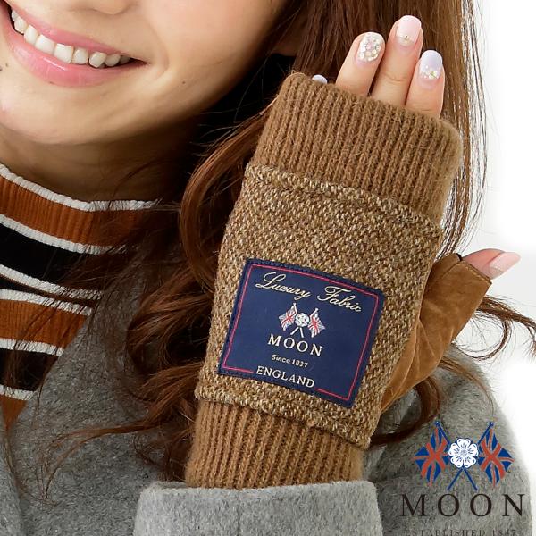 レディース・フリーサイズ全長：17.5ｃｍ甲幅：10ｃｍ 袖口幅：8.5ｃｍ素材：甲部分：MOON(ムーン)生地 ウール100％　手の平部分：ピッグスエード（豚革）　　　　リブニット：ウール90％ナイロン10％　裏地：ポリエステル100％