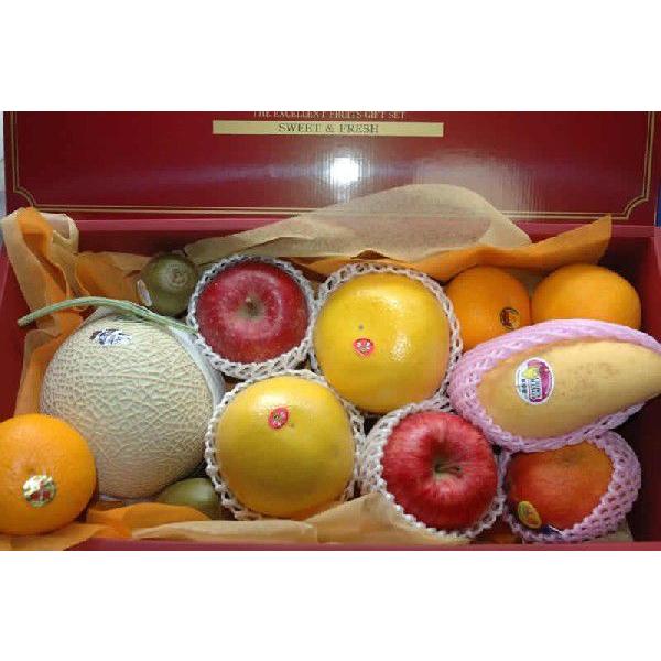 お中元お中元お中元お中元お中元お中元季節ごとの旬のフルーツを厳選したギフトです。苦手な品物がございましたら、入れないように調整いたしますので、お申し付け下さい。配送は常温便でお届けします。*夏季は冷蔵便での配送 *北海道・沖縄・離島への配送...