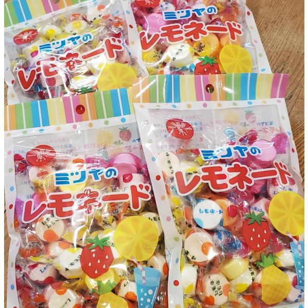 鈴ノ屋　昔なつかし　きなこ棒　大入り　10本　4袋国産きなこ使用はちみつ入り賞味期限は商品登録時点のものです。新しい賞味期限のものをお届けします。