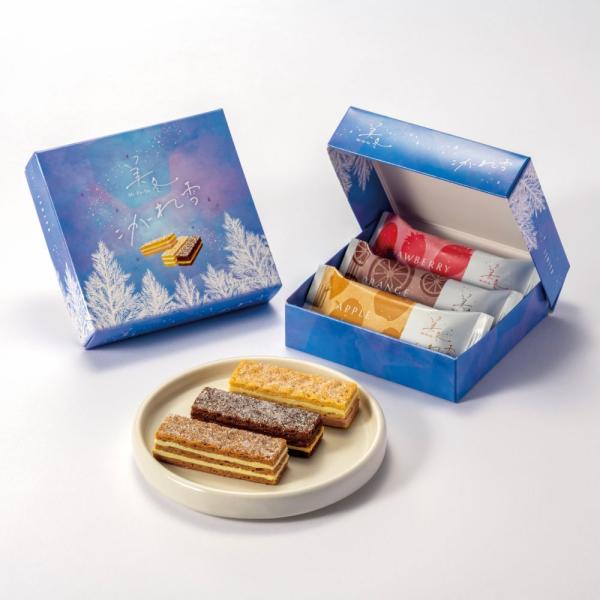 夏場の溶けを気にせずに美味しく召し上がっていただきたい、そんな想いから生まれた「美冬 こがれ雪」。<br>チョコレートの衣を脱いだ、今回の美冬は、サクサクのパイが主役のミルフィーユ。<br>1枚が144層にも折りたた...