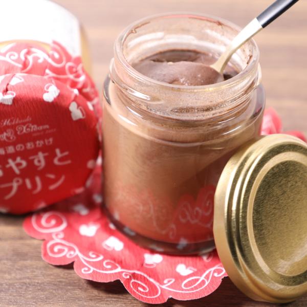 【商品名】冷やすとプリン「チョコキャラメル」【内容量】100g×３【原材料】牛乳、砂糖、卵、脱脂濃縮乳、ココア、カエラル、ゼラチン、トレハロース、乳化剤（大豆由来）、香料【アレルギー品目】乳、卵【賞味期限】到着後約４ヶ月程度【保存方法】開封...