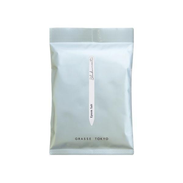 ソルトと呼ばれていますが、実は塩ではない「エプソムソルト」。エプソムソルトとは硫酸マグネシウムの純粋な結晶です。新鮮な香りに包まれて贅沢なバスタイムをお過ごしください。