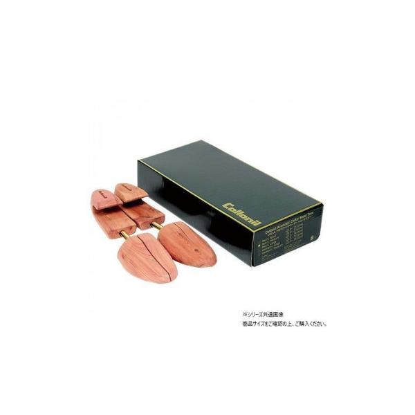 靴の形を整えるアロマティックシーダー製のシュートゥリーです。履きジワを伸ばし、型崩れや靴底の反りを防ぐと同時に靴内の湿気を吸収し、嫌な臭いを防ぎます。