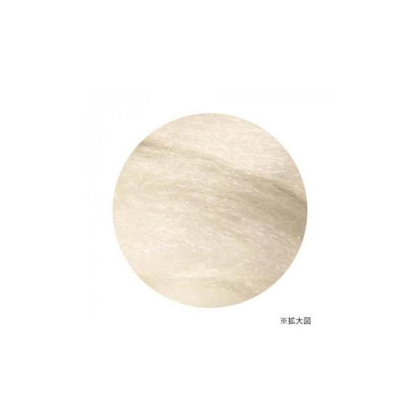 きらきらの羊毛です。上質のメリノウールに独自のスパークナイロンをブレンドすることにより、上品なパール調の光沢を放ちます。