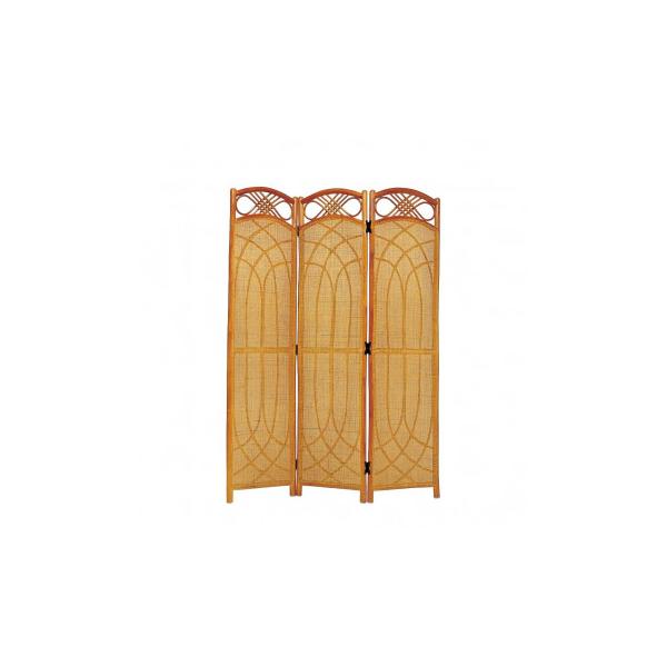 しなやかな藤ならではの曲線が優しいスクリーン。軽くて手軽に移動でき、折りたためるので収納にも便利です。視線を遮り光と風を通します。