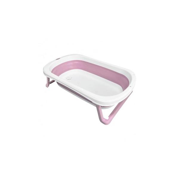 浴槽が広々としている、折りたたみ式ベビーバス。はじめての沐浴も安心。簡単に折りたためてスリムになるので、使用後は乾燥したら脱衣所の壁に立てかけて保管できる。