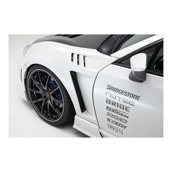 メーカー：イングス　ings商品：N-SPEC フロントエアロフェンダー（左右２点１台分）材質：FRP（未塗装）状態：新品未使用■適合車種車種：トヨタ 86型式：ZN6年式：前期/後期共通　2012/04〜■納期こちらは原則受注生産のため、...