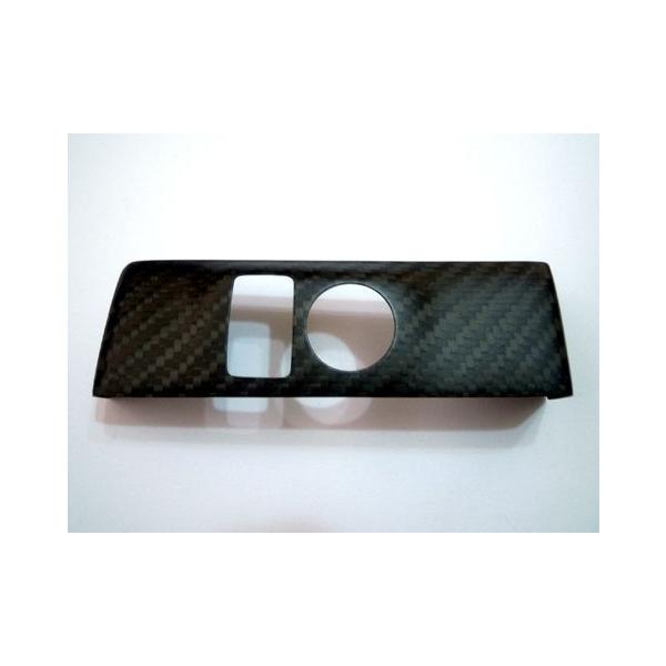 メーカー：RSW　アールエスダブリュー商品：ミラーコントロールパネル材質：綾織りブラックカーボン（マット塗装仕上げ）取付：付属の両面テープにて施工状態：新品未使用■適合車種車種：GT-R型式：R35年式：MY07〜MY15（2007/10〜...