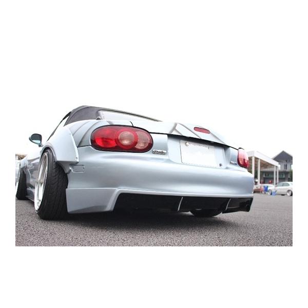 メーカー：ショーリン　SHORIN商品：リアハーフスポイラー Type1材質：FRP（未塗装）状態：新品未使用 ■適合車種車種：ロードスター　Roadster型式：NB6C/NB8C年式：前期/後期共通■納期こちらはオーダー後、未塗装品で通...