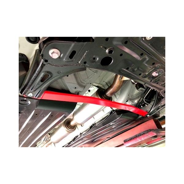メーカー：トライフォースカンパニー　Tryforce Company商品：フロントフロアブレス品番：810003状態：新品未使用■適合車種車種：スイフトスポーツ　SWIFT SPORT型式：ZC33■納期こちらはオーダー後、在庫ある場合は２...