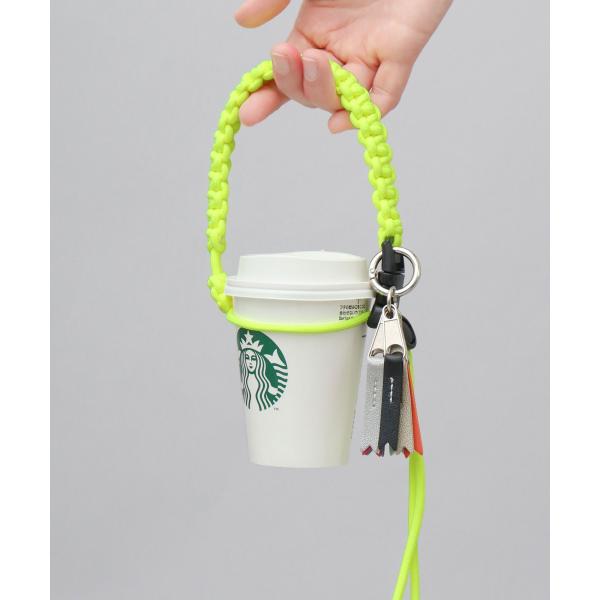 【発売日：2026年02月27日】■商品名cheek ドリンクコードチャーム■メーカー品番C25004■カラーグリーンオレンジピンクパープルイエロー■サイズ本体全長：約49.0cm編み込み部分：約25.0cm※1つ1つ手作業で編み込んで作成...