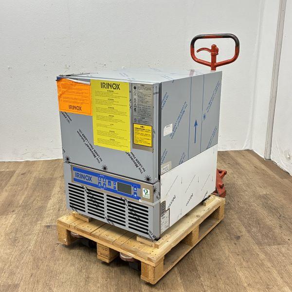 ■管理番号：2200000111477■メーカー：FMI■型番：EF10.1■電源：単相100V■周波数：50/60Hz■消費電力：940W■内容量：収納ホテルパン数：1/1GN 65mm 3枚 4Lバット 4個■能力：処理量：チリング 1...
