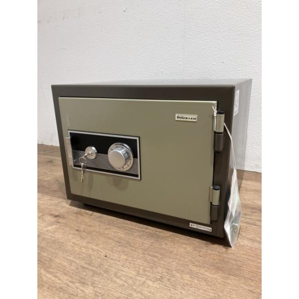 ■管理番号：2200000124799■メーカー：ライオン■型番：MS-2BN■カラー：グレー /グレー■外形寸法：W504 x D455x H392mm■規格・仕様：19L/60kg/トレー1個/耐火2時間※上記は型番などから調べたデータ...